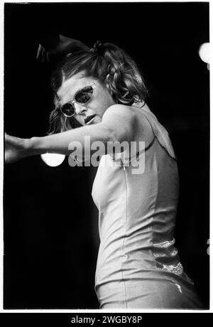 Victoria Newton of the dance band Strike playing at Cardiff Big Weekend ...