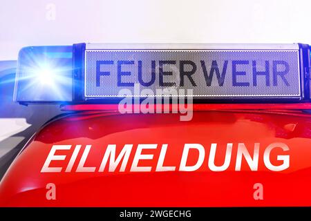 FOTOMONTAGE, Feuerwehr im Einsatz in Hamburg, Deutschland ...
