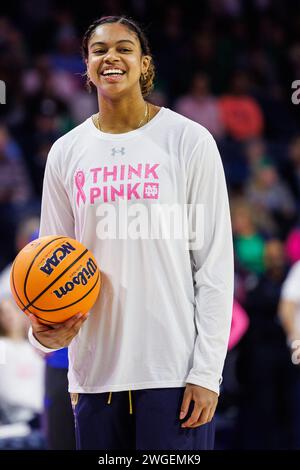 Notre Dame guard Cassandre Prosper (8) blocks a shot by Clemson guard ...