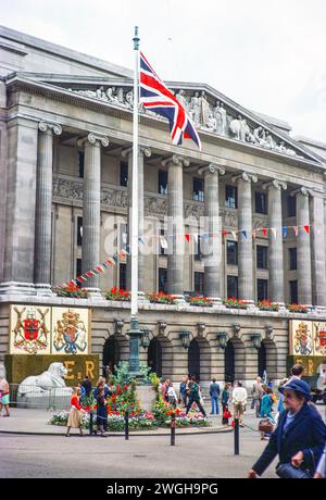 Flags and bunting decorating Council House building for Queen Elizabeth ...