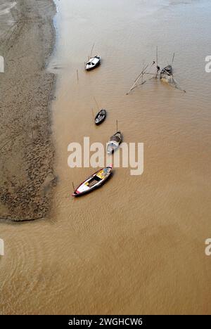 The beautiful landscape of the Ganges river side area of Varanasi ...