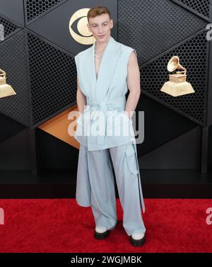 Jake Pedersen arrives at the 66th annual Grammy Awards on Sunday, Feb ...