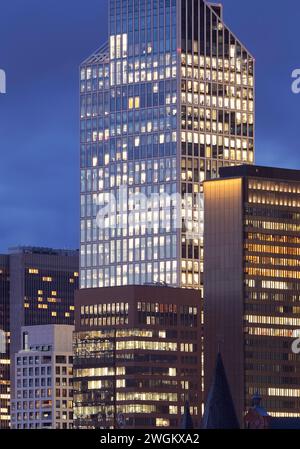 Hochhaus Taunusturm, Frankfurt am Main, Hessen, Deutschland ...