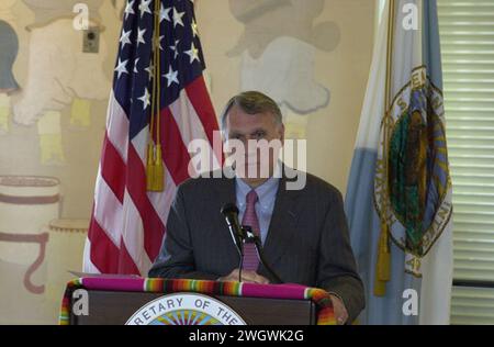 Arizona Senator Jon Kyl speaking at Department of Interior headquarters ...