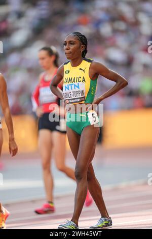 Natoya GOULE-TOPPIN participating in the 5.000 meters hurdles at the ...