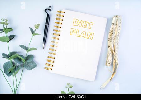 Health concept. Diet plan on wooden background Stock Photo - Alamy