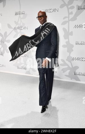 Model Bruce Darnell bei der Ausstellung Marvel: Die Ausstellung ...