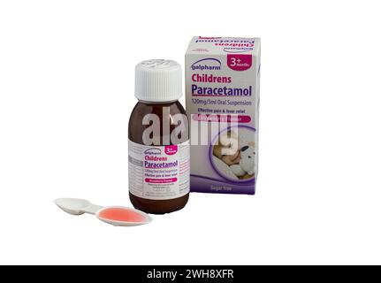 Galpharm Childrens Paracetamol Oral Suspension, measuring spoon, Bottle ...