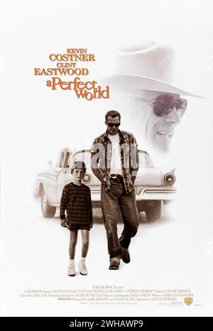 A PERFECT WORLD -1993 LAURA DERN Stock Photo - Alamy