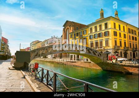 View of the Naviglio Grande in Milan Stock Photo - Alamy