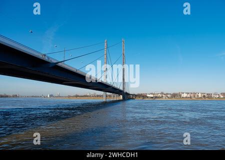 View over the Rhine with Rheinkniebruecke, behind it Oberkassel ...