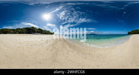 360° view of Cobrador Island in Romblon, Philippines - Alamy