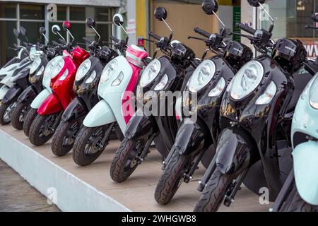 The front of the colorful motorcycles at the showroom, Motorcycles are ...