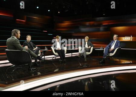 Talkrunde bei Markus Lanz , ZDF 02/24 her Markus Lanz, Lena Cassel und ...
