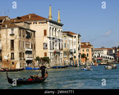 Puente del Rialto (s.XVI Stock Photo - Alamy