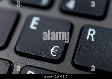 Keyboard, Euro sign Stock Photo - Alamy