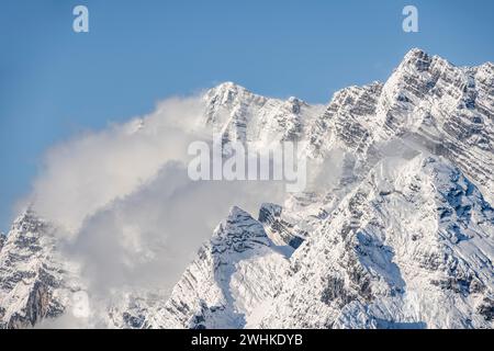 Watzmann summit, Watzmann ridge with snow and wispy clouds, from Jenner ...
