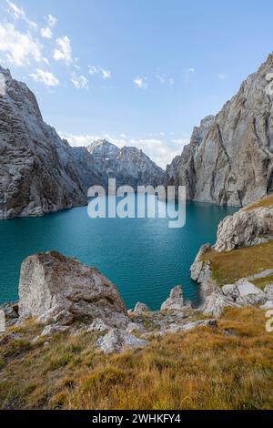 Mountain lake Kol Suu, Sary Beles Mountains, Naryn Province, Kyrgyzstan ...