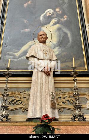 Altar, Igreja da Encarnacao, Church of the Incarnation, built in 1708 ...