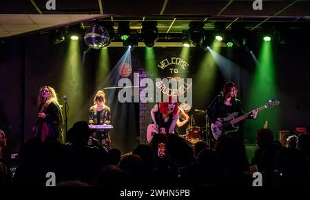 Leeds, UK. 10th Feb, 2024. Grace Kelly, lead singer of alternative ...