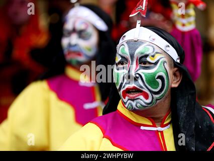 Folk artists perform Yingge dance to celebrate the Spring Festival in ...
