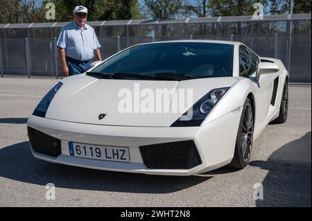 Front view of pearl white Lamborghini Gallardo Italian supercar Stock ...