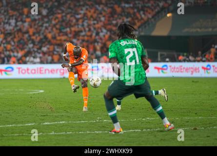 Seko Fofana of Ivory Coast shoots at goal during the FIFA World Cup ...
