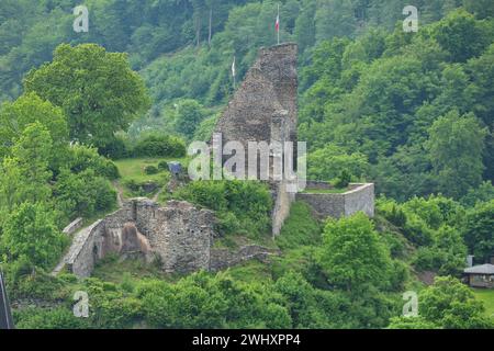 Isenburg castle ruins in the Westerwald Stock Photo - Alamy