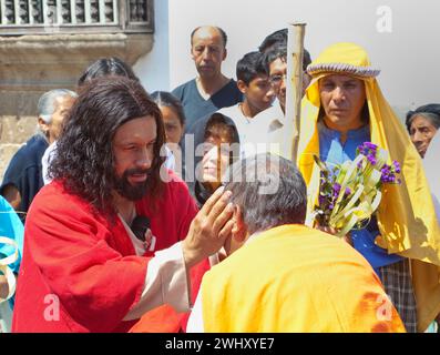 Jesus Restores the Sight of a Blind Man. (Luke 18: 35-43). Palm Sunday ...