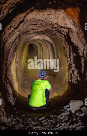 Exploring, Abandoned Gold Mine, Tecopa, Kingston Range, Death Valley ...
