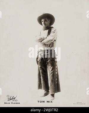 Western star, actor Tom Mix wearing a cowboy hat, in 1925 Stock Photo ...