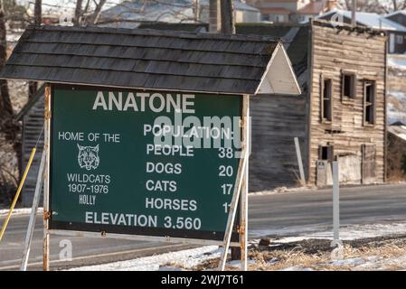 Anatone Washington population sign Stock Photo - Alamy