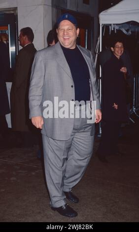 "The Importance of Being Earnest" Weinstein Stock Photo - Alamy