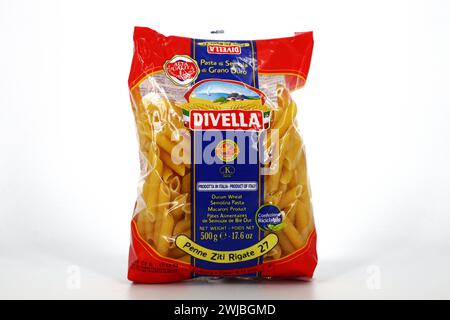 Pasta DIVELLA, durum Wheat semolina pasta macaroni product. Traditional ...