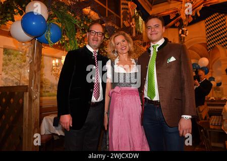 Max Dietl mit Ehefrau / Aschermittwoch Fischessen / Franziskaner ...