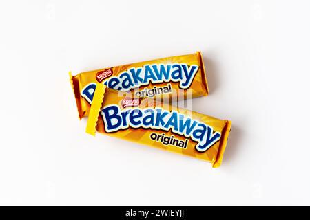 A Nestle Breakaway chocolate biscuit bar Stock Photo - Alamy