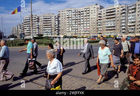 People crossing the street. Bucharest, Romania, 2023 Stock Photo - Alamy