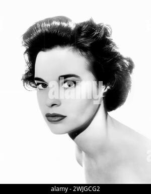 Gloria Vanderbilt, an American socialite, artist, and fashion icon, was ...