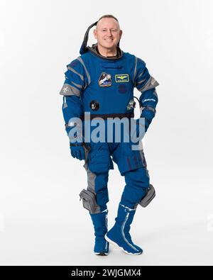 Boeing Crew Flight Test (CFT) crew portrait of Suni Williams. 1-to-1 ...