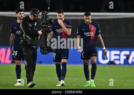 Lucas Beraldo of Paris Saint-Germain FC celebrates the victory at the ...