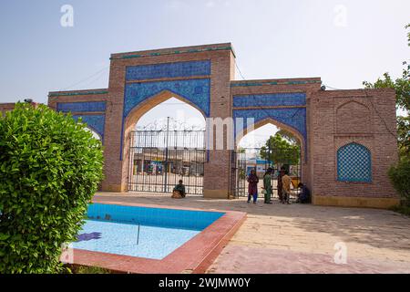 24 September, 2023 Thatta, Pakistan. Flute players and cobra snakes in ...