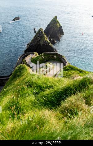 Dunquin Pier, Ireland’s Sheep Highway, Dingle Peninsula, Ireland Stock ...