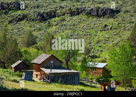 Fredrick Riddle House with bunkhouse, Riddle Brothers Ranch National ...