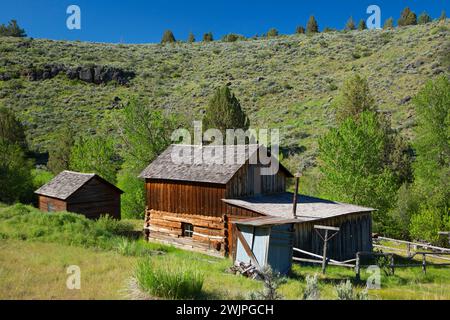 Fredrick Riddle House with bunkhouse, Riddle Brothers Ranch National ...