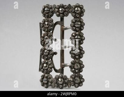 Loop. Strip of stylized floral patterns Stock Photo - Alamy