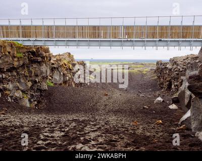 Bridge Between Two Continents, Reykjanes Peninsula, Southern Iceland ...