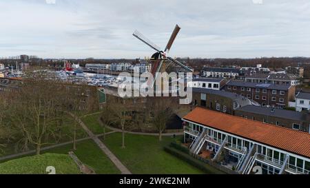 windmill de goede hoop in holland village Hellevoetsluis Stock Photo ...