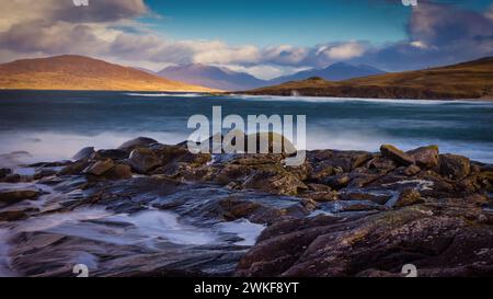 Soft light on the Isle of Harris coastline Stock Photo - Alamy