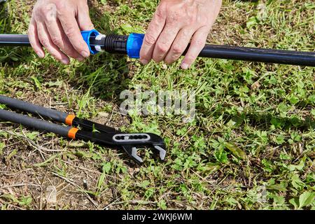 Connecting HDPE pipes with compression fitting coupling when installing ...