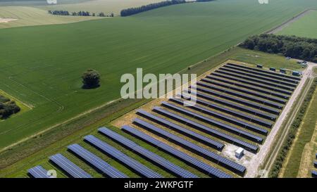 Solar farm, Wiltshire Stock Photo - Alamy